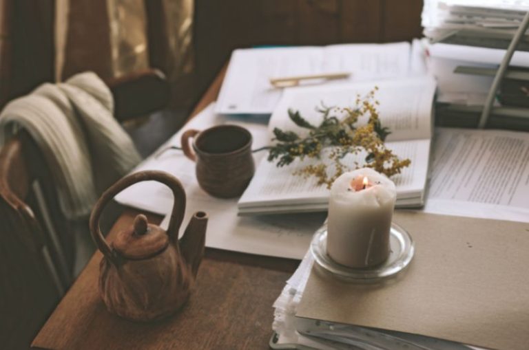 How to Hygge at Work for a Happy Life - The Balanced CEO